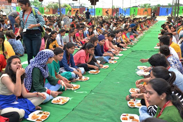 Sixth Foundation Day celebrated at DAV University