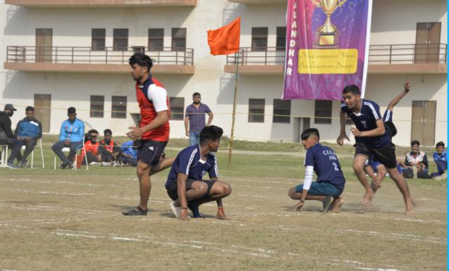In DAV University North zone Inter University Kho-Kho championship started